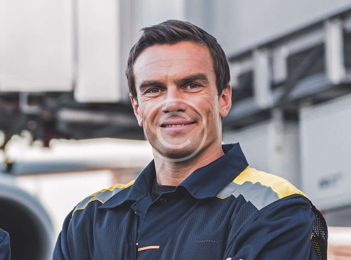 Robert Lewis - Sky Dynamics